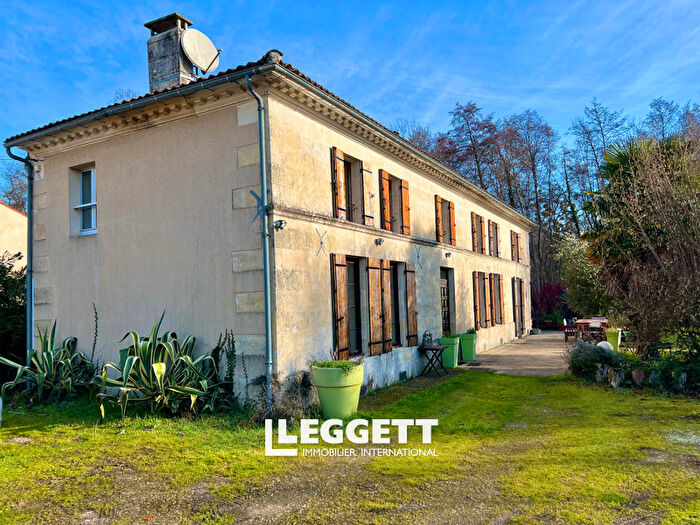 Maison à vendre - Pons - 6 pièces - 4 chambres