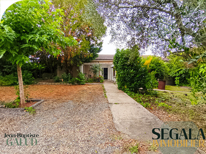 Maison à vendre - Le Garric - 6 pièces - 4 chambres