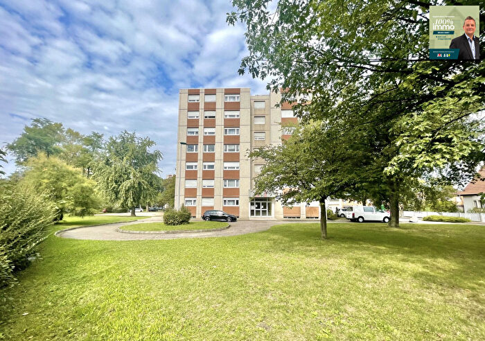 Appartement à vendre - Saint-Louis - 4 pièces - 3 chambres