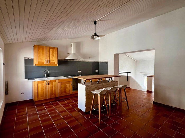 Appartement 2 pièces à louer à Entrecasteaux