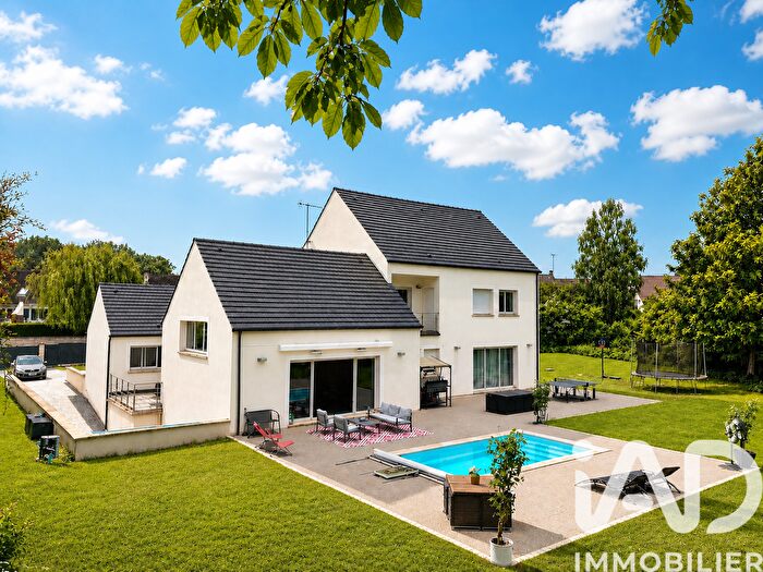 Précy-sur-Oise - Maison 8 pièces à vendre