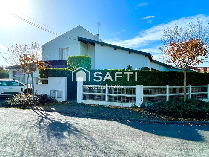 Maison à vendre - Marmande, Le Bedat - 5 pièces - 3 chambres