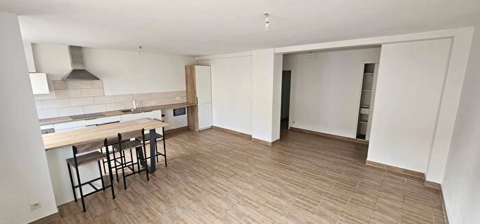 Appartement à vendre - Solliès-Pont - 4 pièces - 3 chambres