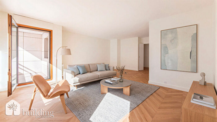 Levallois-Perret, Collange - Appartement 4 pièces à vendre