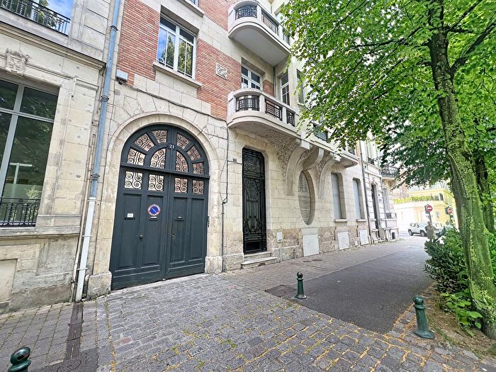 Reims, Centre-ville - Appartement 5 pièces à vendre