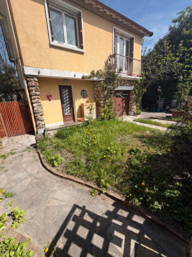 Maison 7 pièces à Gonesse, Centre-ville, à vendre