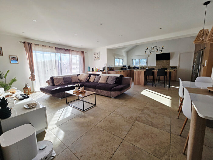 Maison à vendre - Tarbes - 5 pièces - 4 chambres