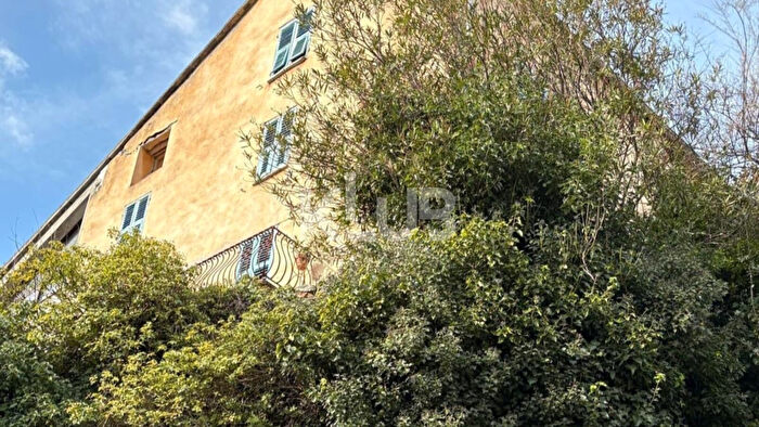 Maison à vendre - Venaco - 5 pièces - 4 chambres