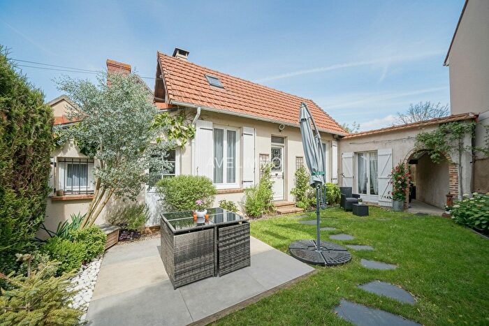 Maison 4 pièces à vendre - La Queue-lez-Yvelines, La Queue-les-Yvelines
