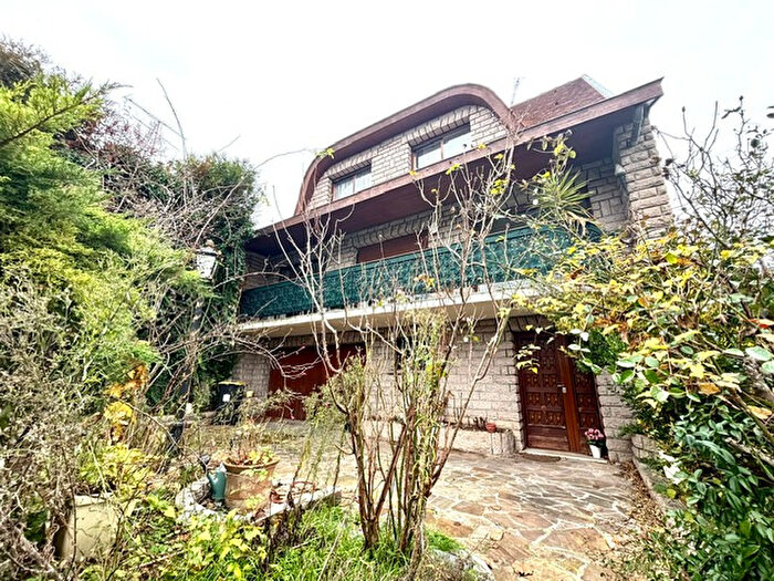 Maison à vendre - Romainville, Bas Pays - 7 pièces - 6 chambres