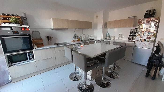 Appartement à vendre - Limours - 3 pièces - 2 chambres