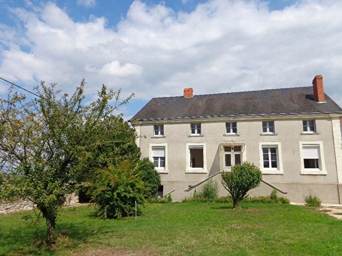 Châtellerault, Est : Maison 5 pièces à louer