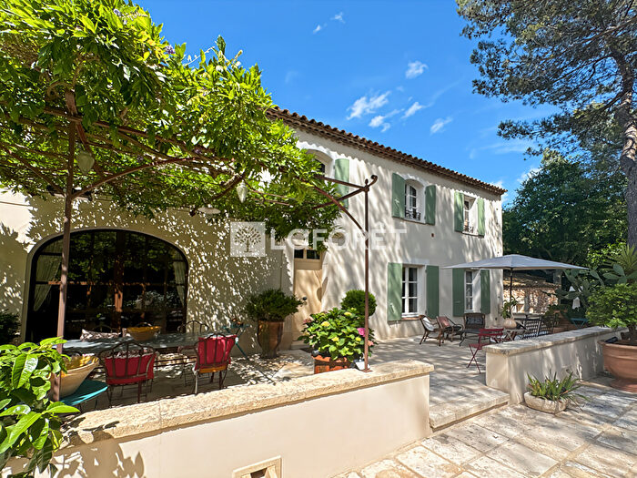 Maison 7 pièces à Nîmes, Camplanier, Cigale, Bois des Esprisses, à vendre