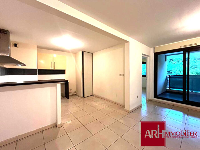 Appartement 3 pièces à vendre - Saint-Denis, Montgaillard