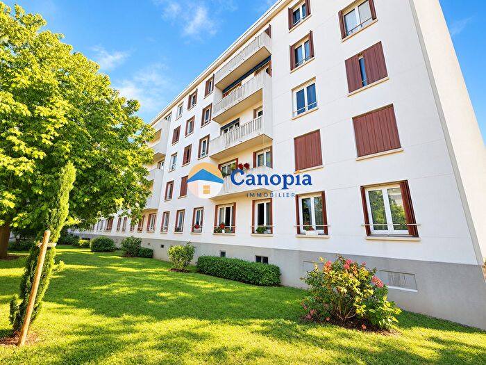 Appartement 5 pièces à vendre à Chevilly-Larue, Larue