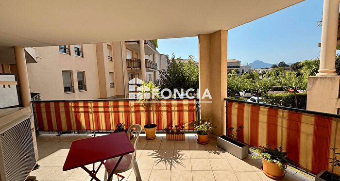 Hyères, Maurels : Appartement 3 pièces à vendre