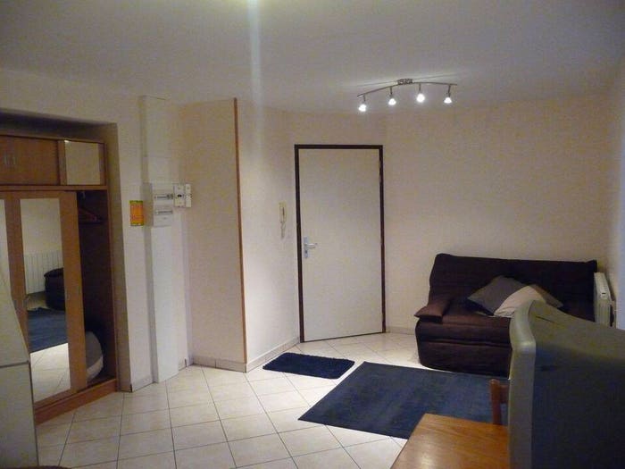 Appartement 1 pièce à louer à Lanvéoc