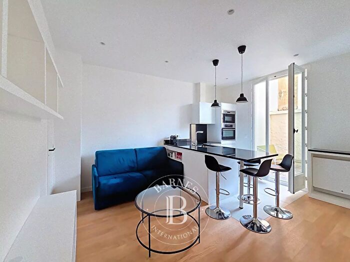 Appartement à louer - Paris e , Saint-Thomas dAquin, Bac, Musée dOrsay - 2 pièces - 1 chambre