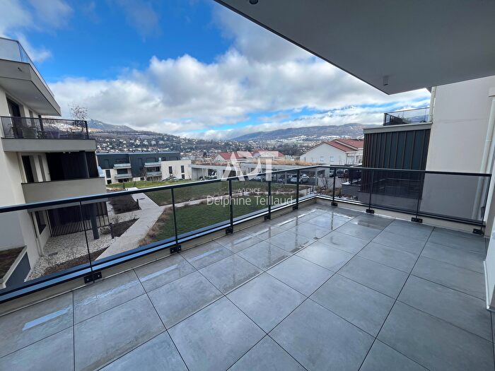 Appartement à louer - Voiron, Grand Brunetière, Criel - 3 pièces - 2 chambres