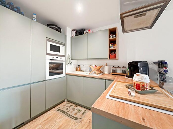 Appartement 3 pièces à vendre à Fréjus, Centre-ville