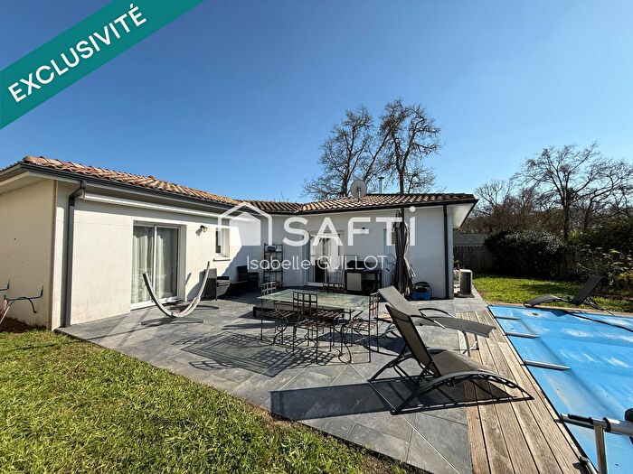 Maison à vendre - Audenge - 5 pièces - 4 chambres