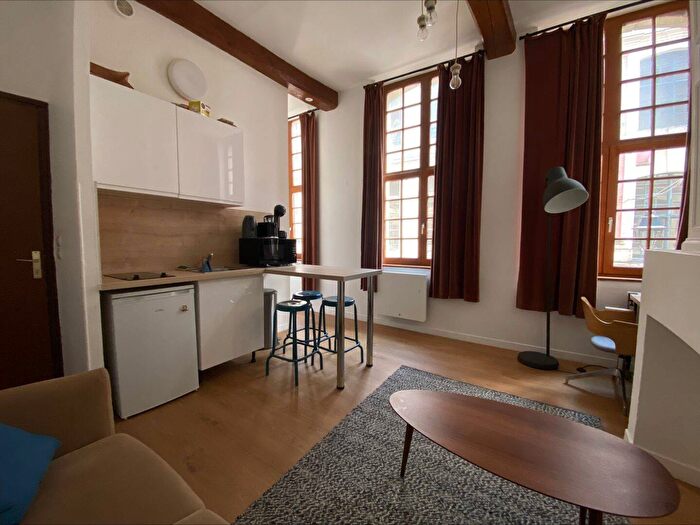 Appartement à louer - Vieux Lille - 1 pièce - 1 chambre