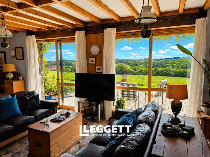 Maison 14 pièces à vendre à Loguivy-Plougras