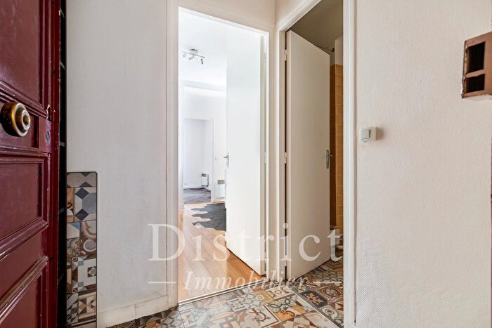 Appartement à vendre - Paris e , Les Iles - 2 pièces - 1 chambre