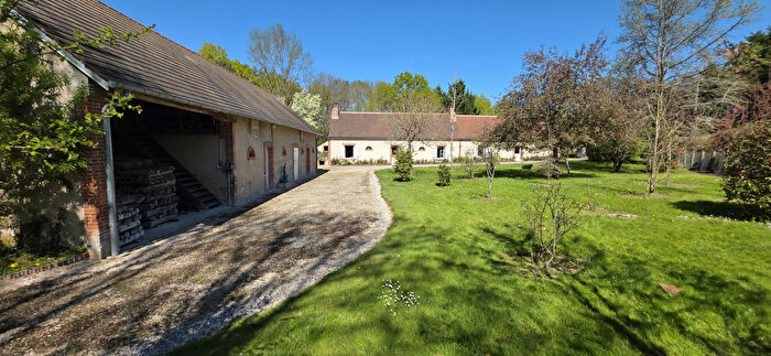 Maison à vendre - Chailly-en-Gâtinais - 5 pièces - 4 chambres