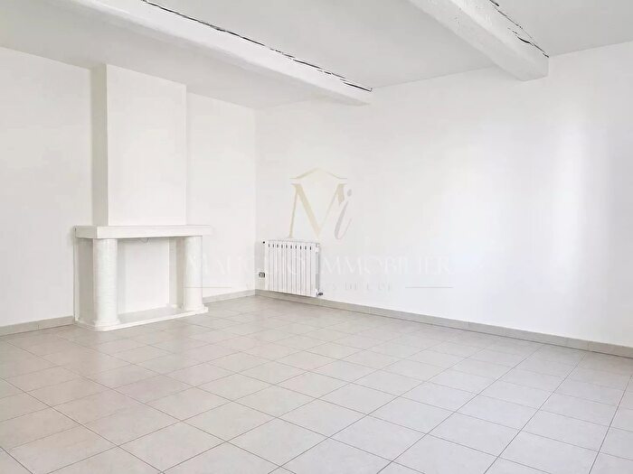Saint-Laurent-d'Aigouze : Maison 4 pièces à vendre