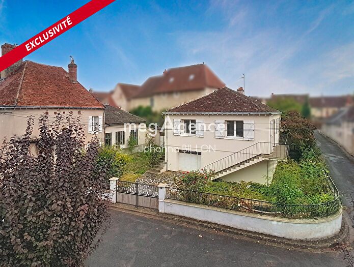 La Guerche : Maison 7 pièces à vendre