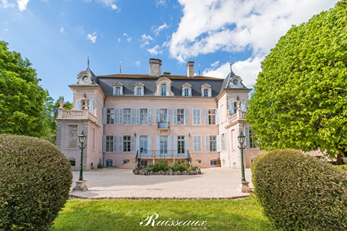 Maison 17 pièces à vendre à Gemeaux