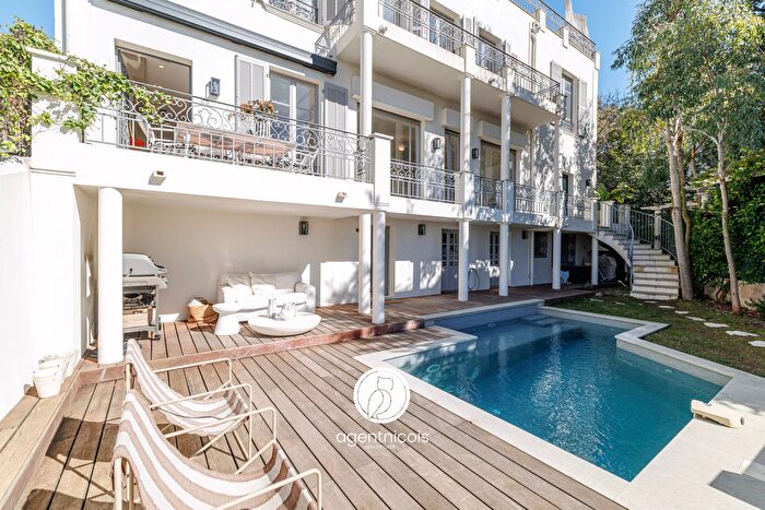 Maison 8 pièces à Nice, Mont-Boron, à vendre