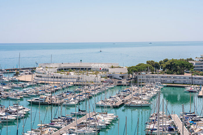 Appartement 3 pièces à vendre - Villeneuve-Loubet, Plage