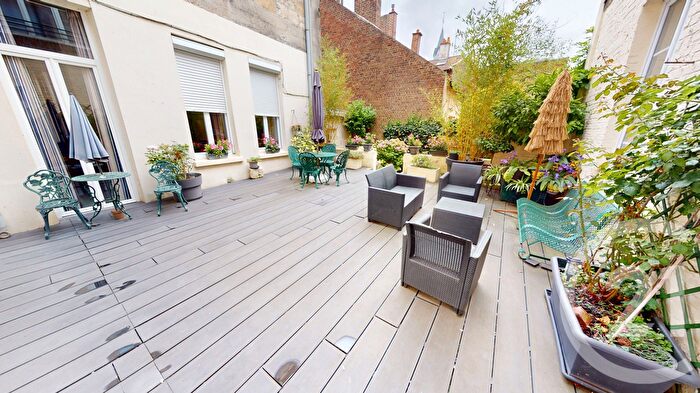 Saint-Quentin, Centre-ville : Appartement 4 pièces à vendre