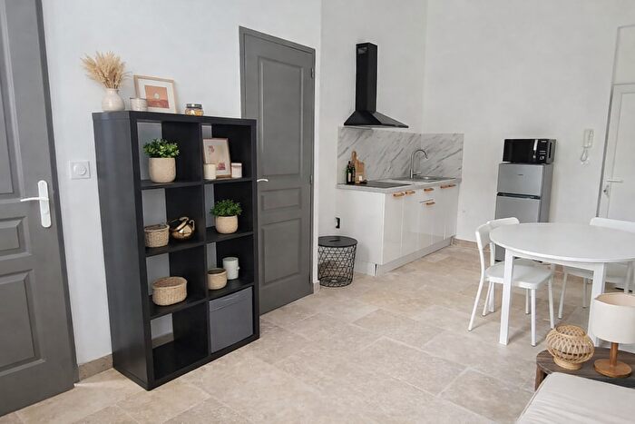 Bagnols-sur-Cèze, Capite - Appartement 1 pièce à louer