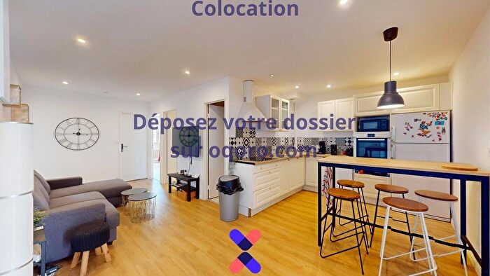 Appartement à louer - Activités, Orléans - 6 pièces - 5 chambres