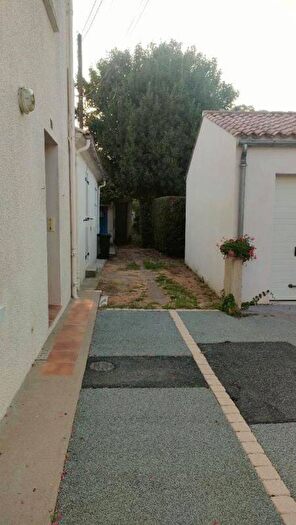 Maison 2 pièces à Centre Urbain, Luçon, à louer