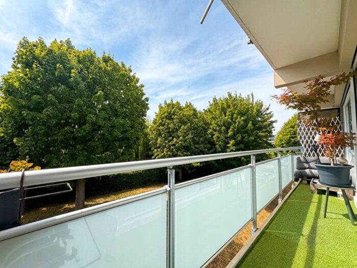 Appartement 3 pièces à vendre - Villiers-sur-Marne, Les Perroquets
