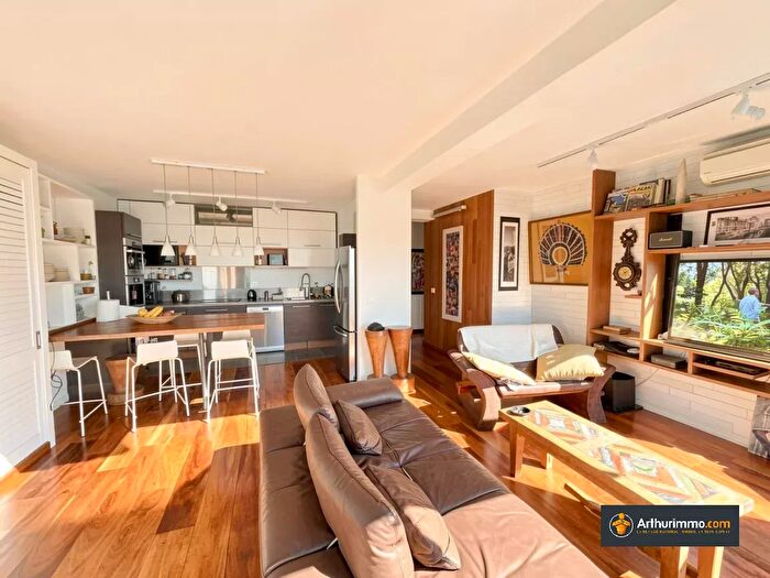 Appartement 4 pièces à vendre à Saint-Laurent-du-Var, Galinières, Pomarels