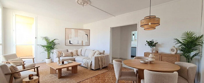 Appartement à vendre - Pierrelatte, Rocher - 5 pièces - 4 chambres