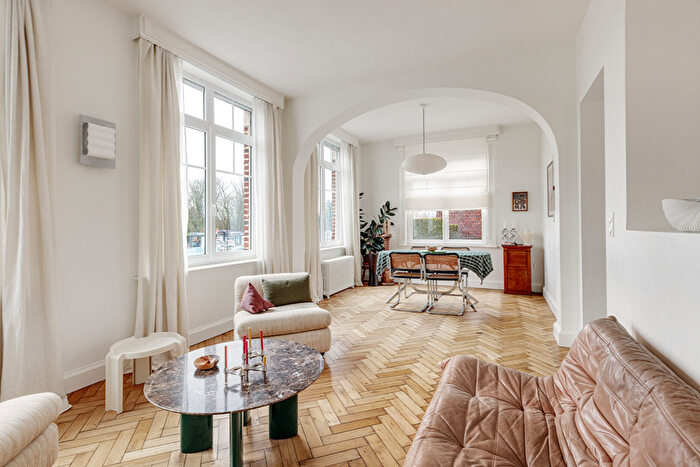 Maison à vendre - Wasquehal, Molinel, Heule - 6 pièces - 4 chambres