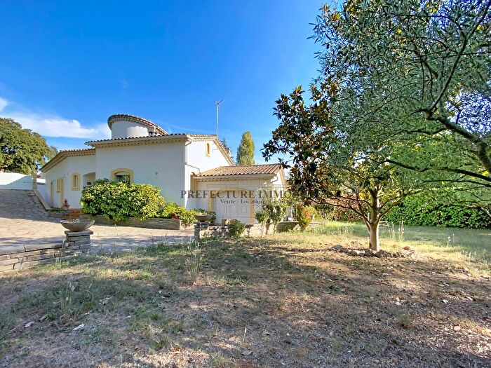 Maison 5 pièces à vendre à Saint-Clément-de-Rivière