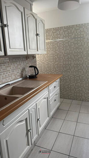 Appartement à louer - Les Abymes - 4 pièces - 3 chambres