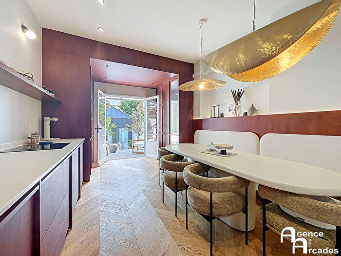 Maison à vendre - Libourne - 6 pièces - 3 chambres