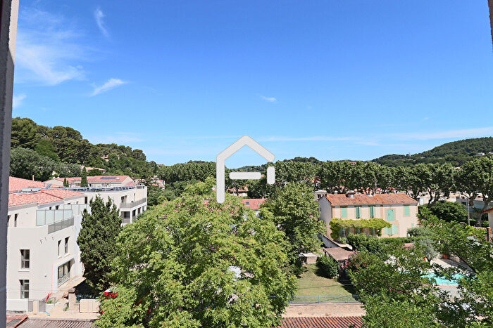 Saint-Chamas : Appartement 3 pièces à vendre