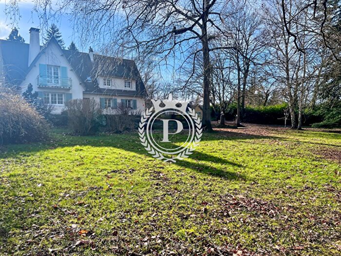 Maison à vendre - Jouars-Pontchartrain - 10 pièces - 5 chambres