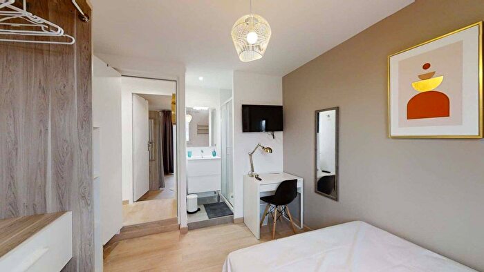 Minimes, Toulouse : Appartement 1 pièce à louer