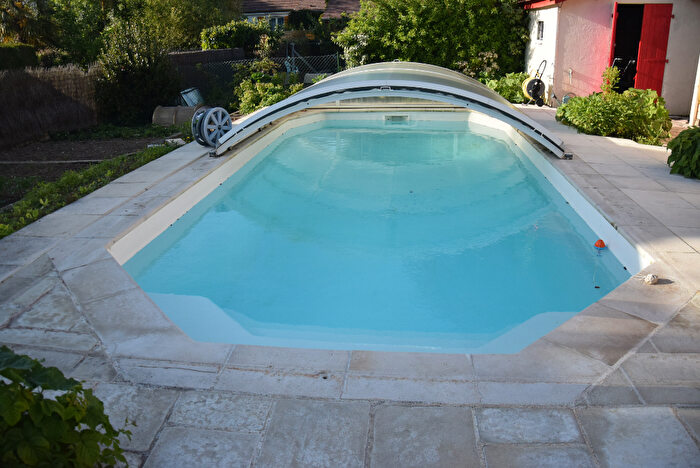 Maison à vendre - Vendôme, Centre-ville, Rochambeau - 5 pièces - 3 chambres