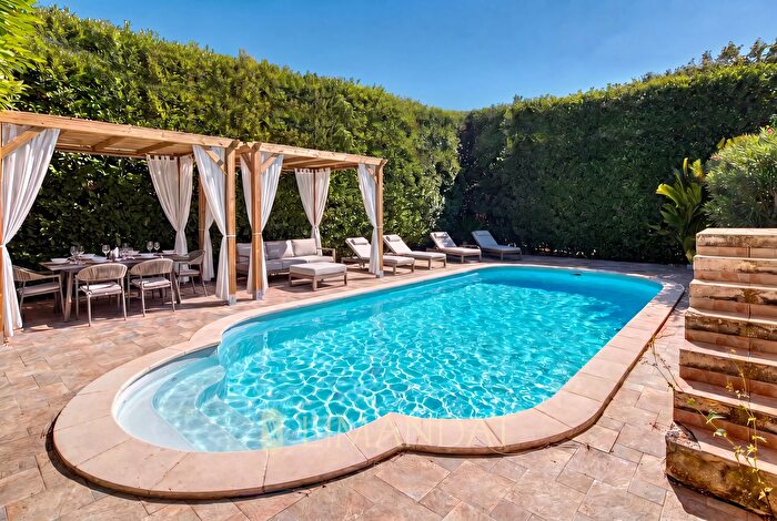 Maison 6 pièces à Roquebrune-Cap-Martin, Cap Martin, Dragonnière, à vendre